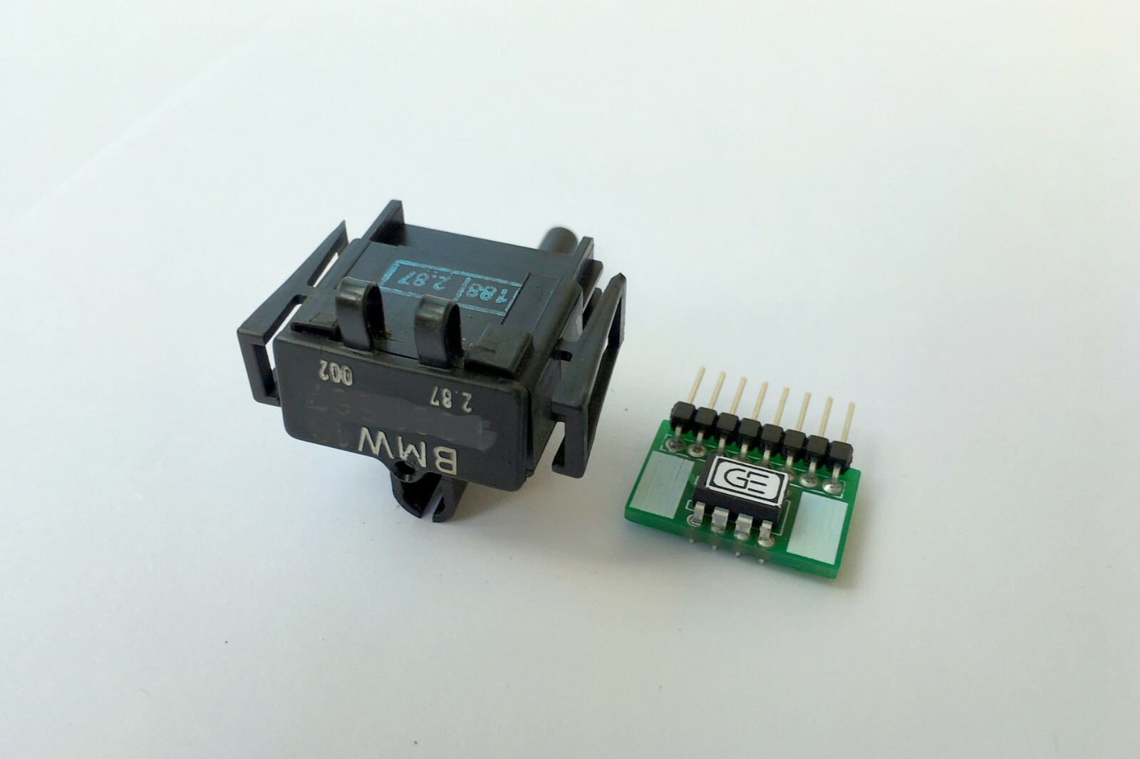 BMW e28 M5 Coding Plug 1377657 replacement Chip for oem M5 8000 rpm ...