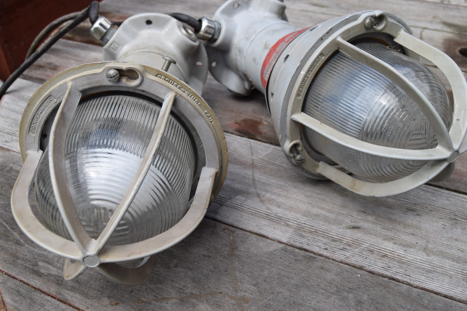 2 large Crouse-Hinds Industrial Hazard Lighting Fixtures Cat #: EVCX ...