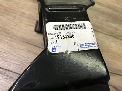 2000 to 2004 TAHOE SUBURBAN ESCALADE NOS GM SPARE TIRE HOIST ASSEMBLY ...