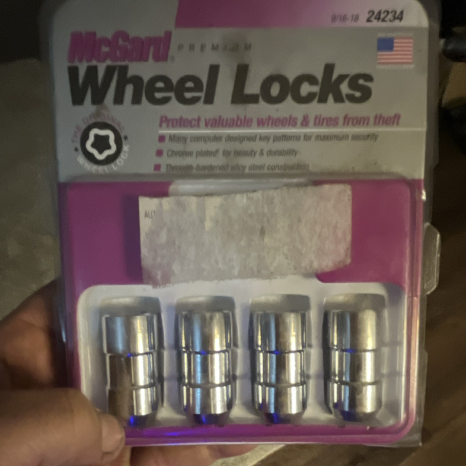 McGard Chrome Cone-Seat Wheel Lock Set (M14 x 1.5 Thread Size) 4 Locks ...