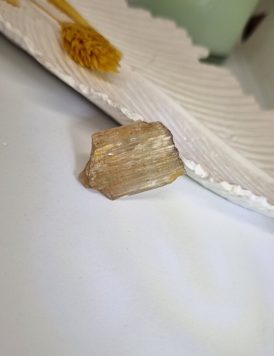 Natural Genuine Zultanite (Diaspore, Csarite) gemstone Crystal ...