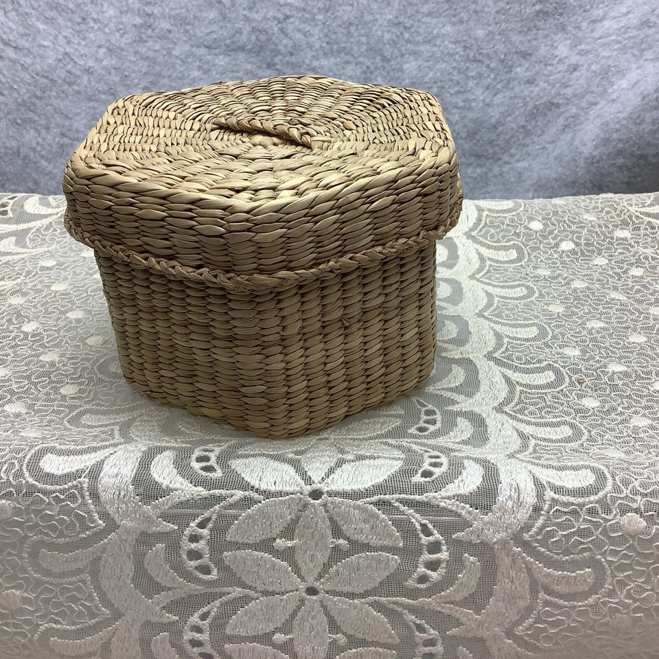 Vintage Sweetgrass Woven Basket Small Fitted Lid, Trinket Box Retro | eBay