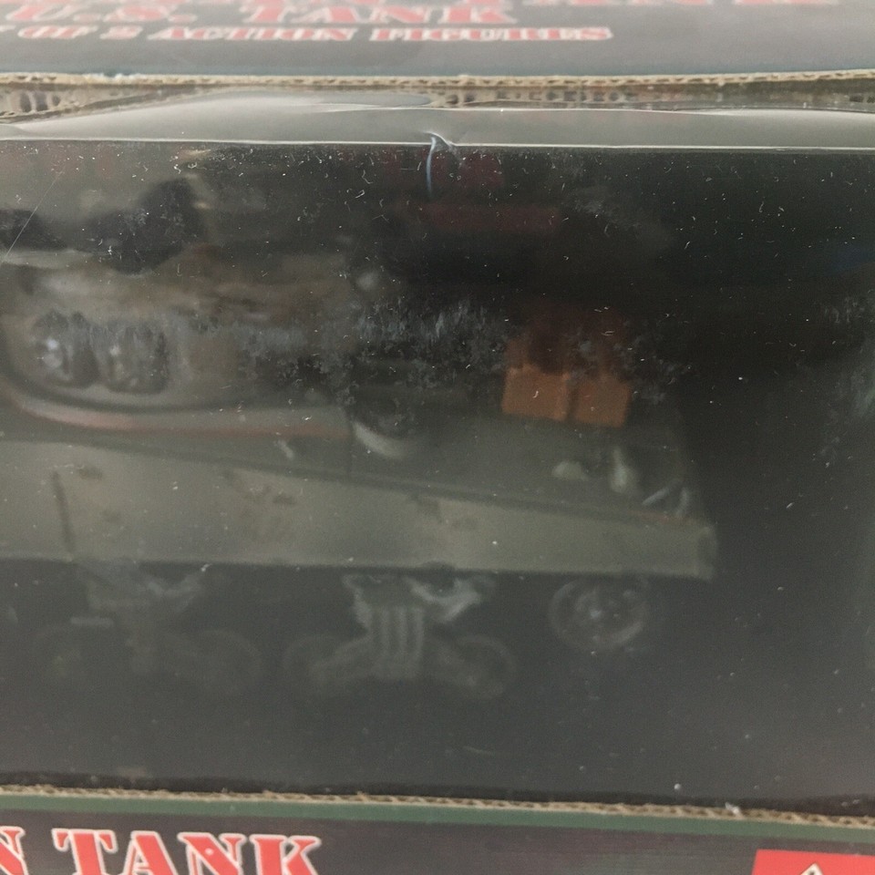 Ultimate Soldier 32X 1:32 M4 Sherman Tank WWII U.S. Tank with 2 Crew ...