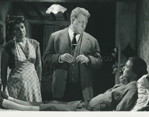 JEAN GABIN NICOLE COURCEL LE CAS DU DOCTEUR LAURENT 1957 PHOTO ORIGINAL ...
