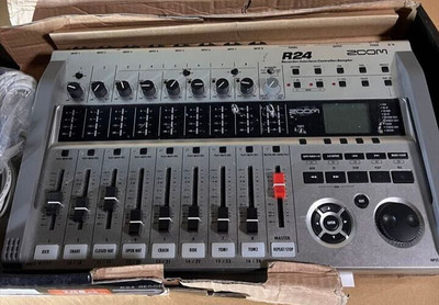 Junk Not Working Zoom R24 Multi-track Recorder 8-track Interface ...