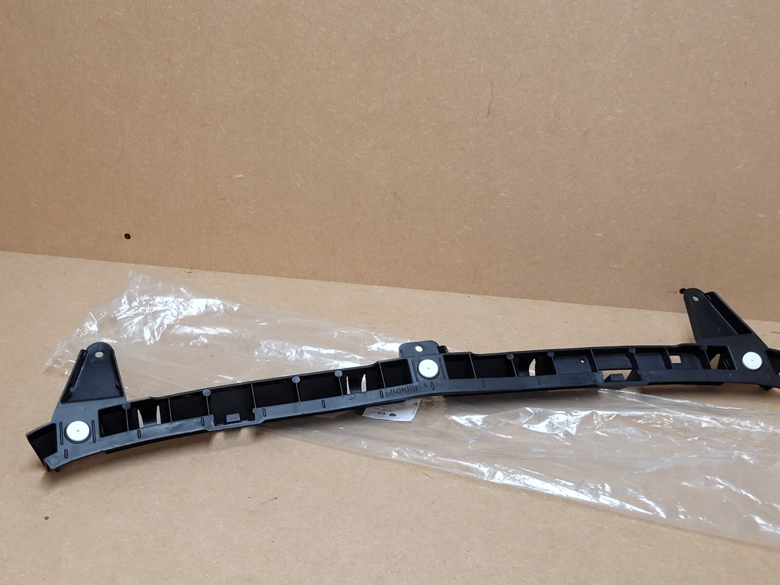 Vauxhall CORSA D Centre Rear Bumper Bracket 13179908 P2mk for sale ...
