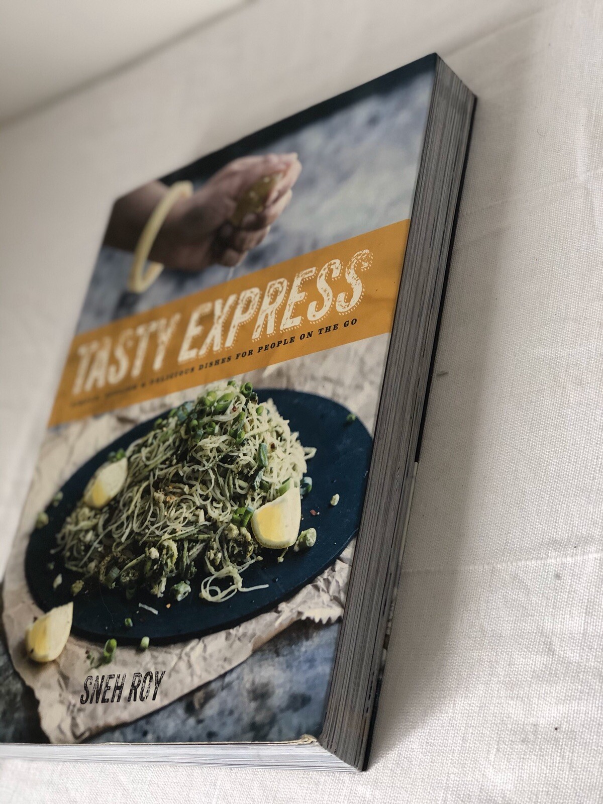 Tasty Express: Simple, Stylish & Delicious Dishes for People on the Go ...