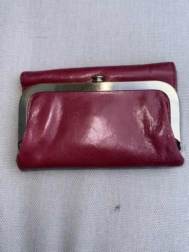 Hobo Robin Compact Wallet in cranberry color Leather Small | eBay