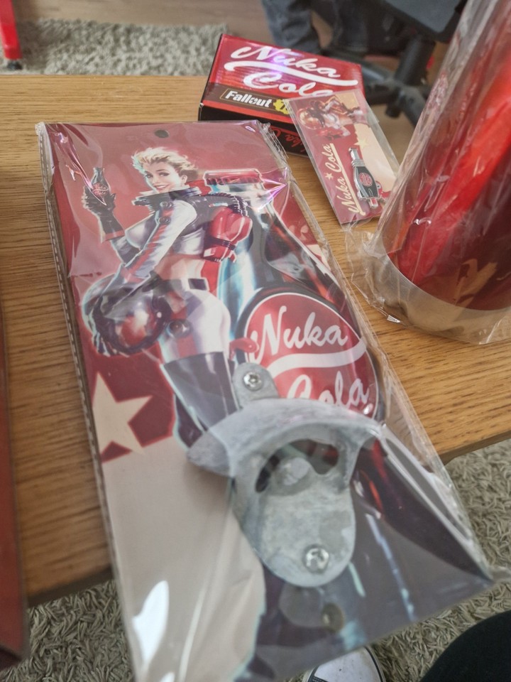 Fallout 76 Nuka Cola Bundle Box Merchandise Set Official Limited ...