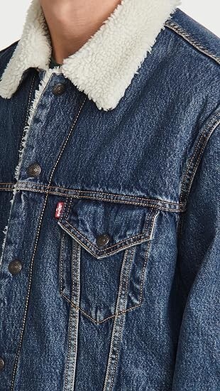Levi's Men's Vintage Fit Sherpa Trucker Jacket Dark Wash X-Large ...