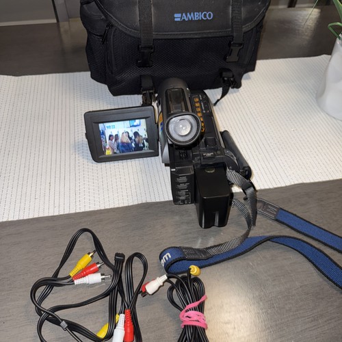 Sony CCD-TRV62 Hi-8 Analog Camcorder Handycam Vision W/ Battery Charger ...