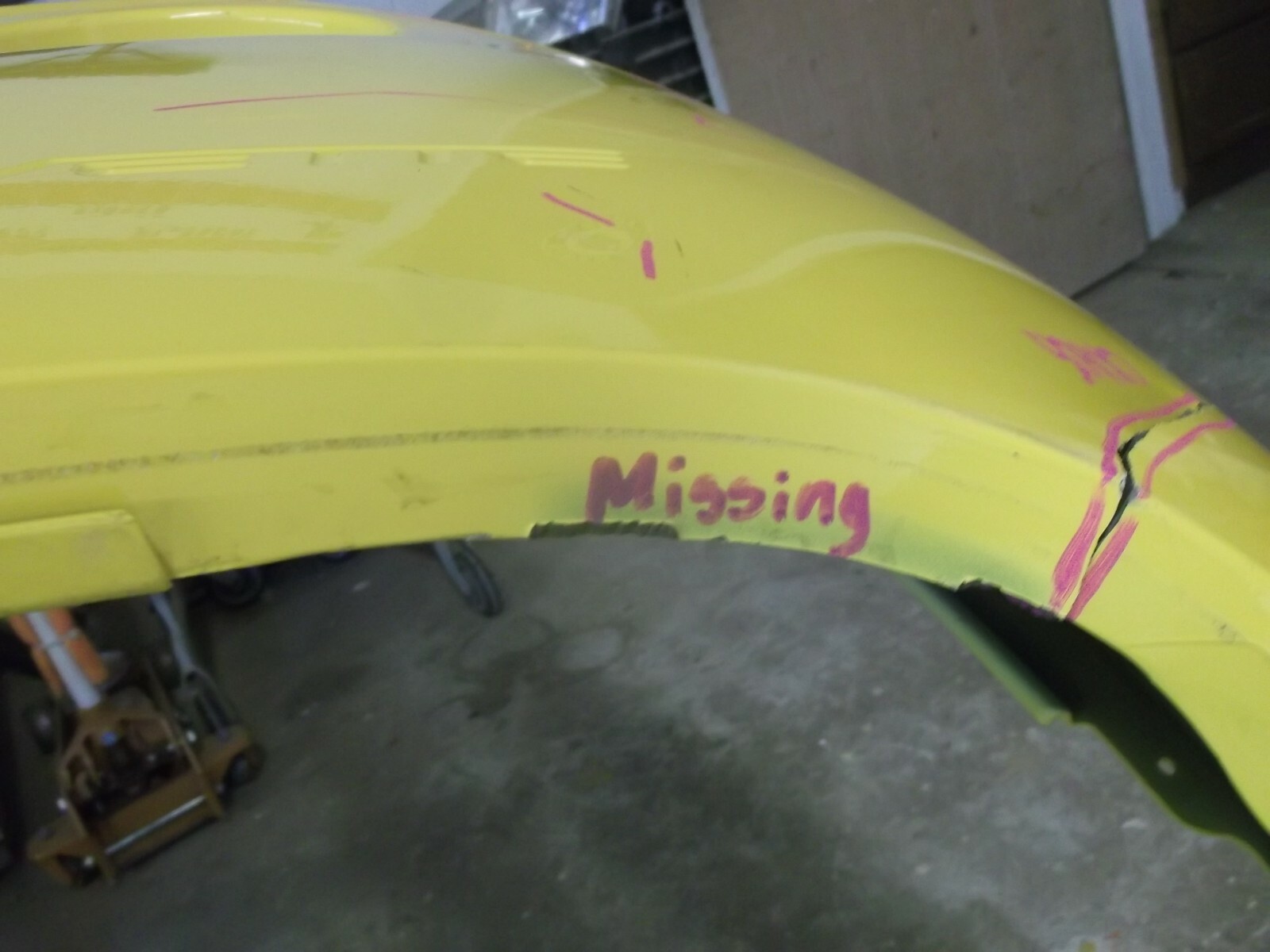 2005-2013 Chevrolet Corvette Rear Bumper OEM | 15895252 | [1UPD ...