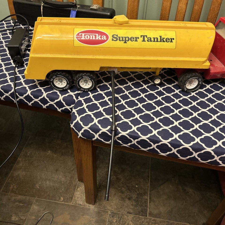 Vintage 1970s TONKA Pressed Steel & Plastic Super Tanker w/original ...