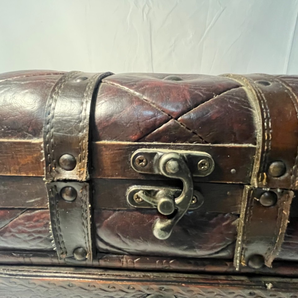 Quilted Faux Leather Round Top Chest Jewelry Box Brown Masculine Drawer ...