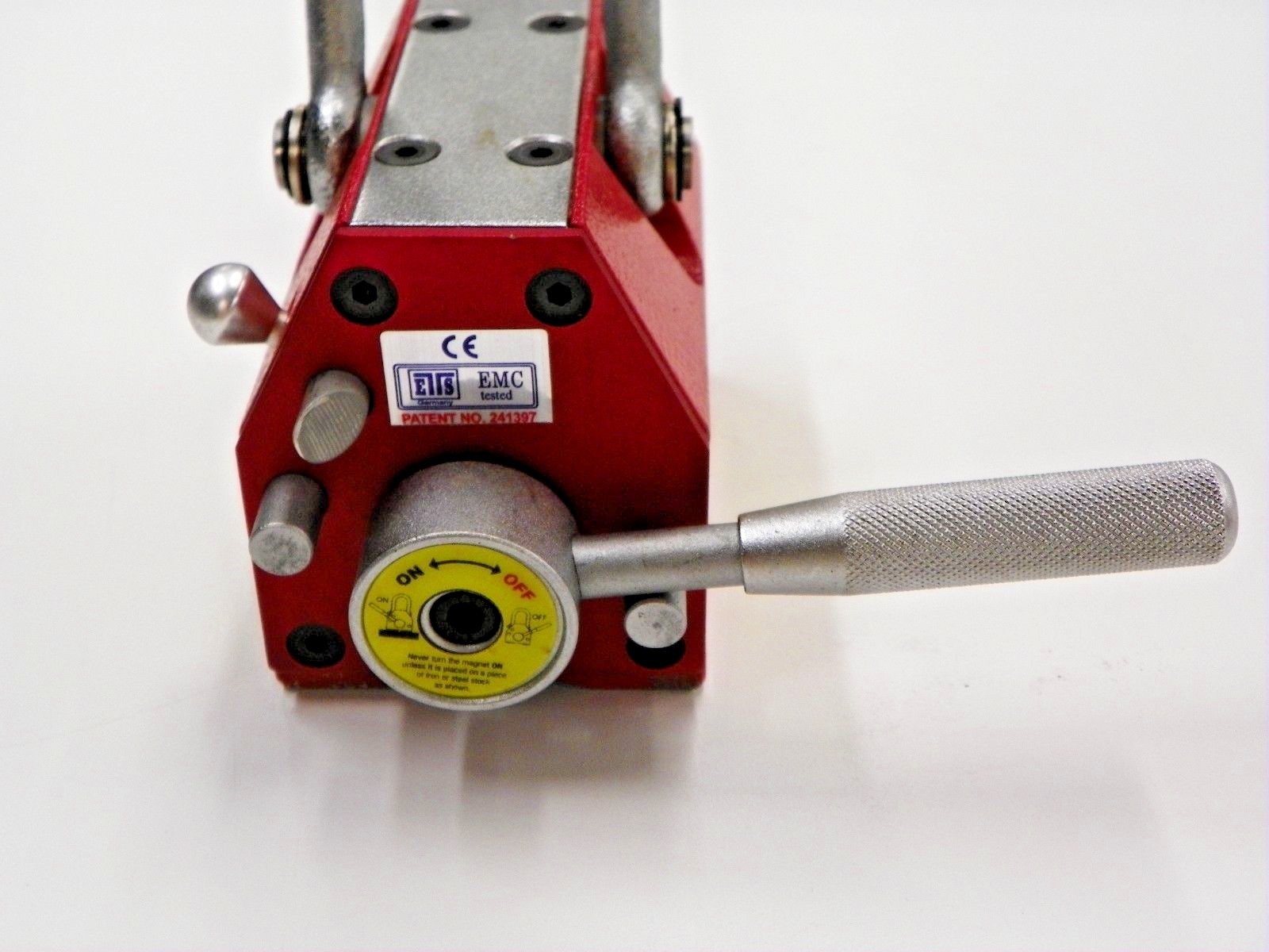 EARTH CHAIN ELM-100 LIFTING MAGNET RATED 220 LBS E987 | eBay