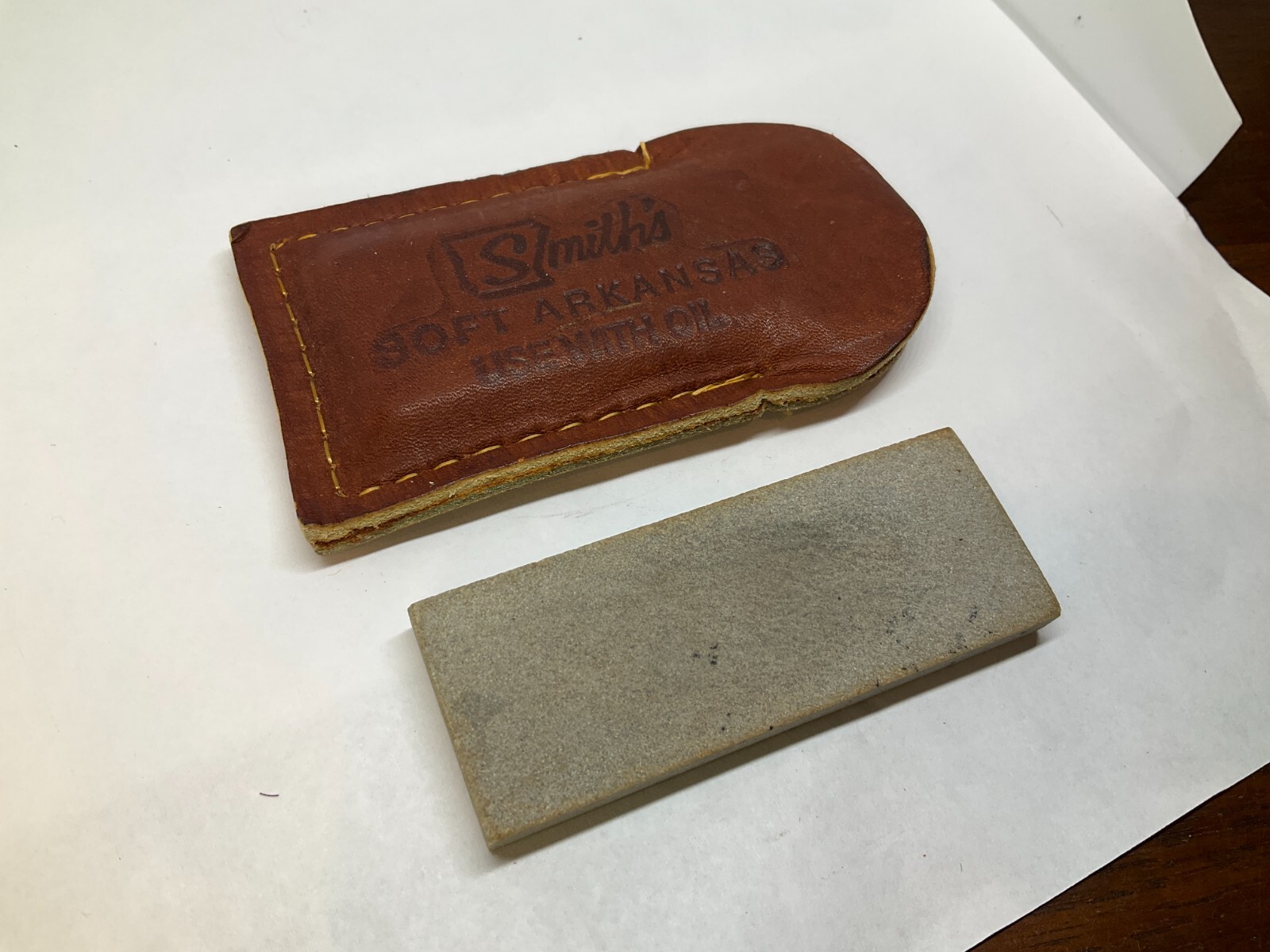 SMITH’S Vintage Sharpening Stone In Soft Arkansas Leather Case | eBay