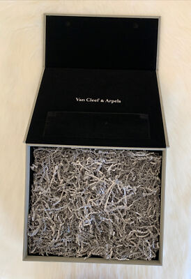 Authentic Van Cleef & Arpels VCA Gray Gift Jewelry Presentation Storage ...