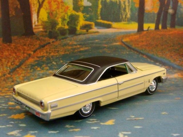 1st Gen 1963 Ford Galaxie 500 XL 390 V8 Luxury Sport Coupe 1/64 Scale ...