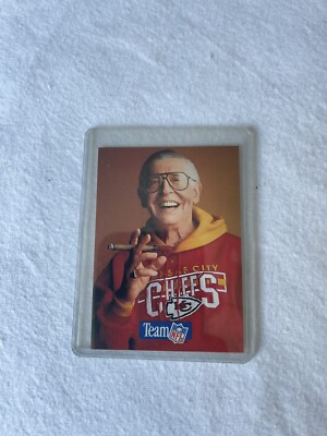 MILTON BERLE COMEDIAN in RATT ROCK VIDEO ROUND AND ROUND SPECIAL NFL ...