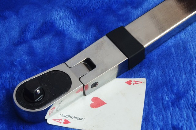 Snap-on 1/2" Drive 15 to 300 FT LB Techangle Torque Wrench ATECH3FR300B ...
