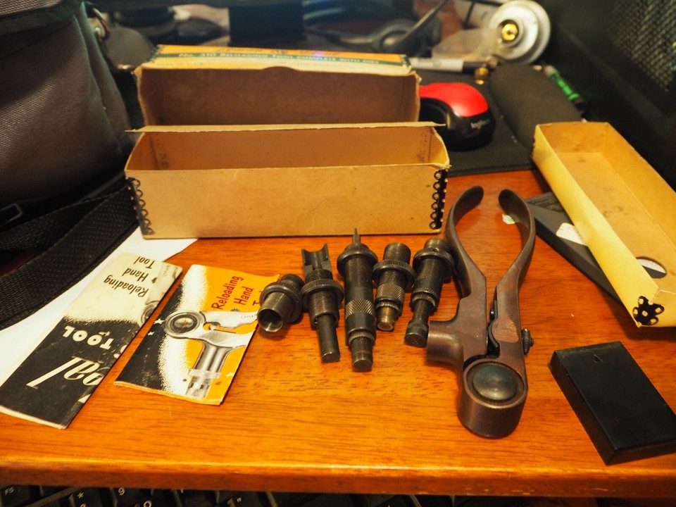 VINTAGE LYMAN 310 RELOADING TOOL W/ DIES in 38-40 Complete and original ...