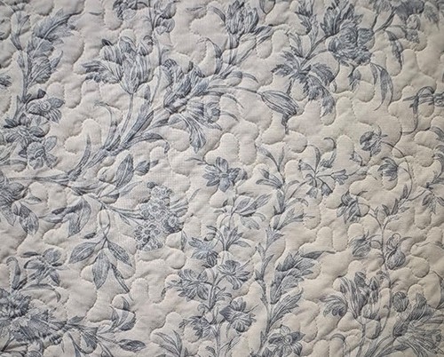 Laura Ashley Queen Quilt set - excellent condition - Blue & White | eBay