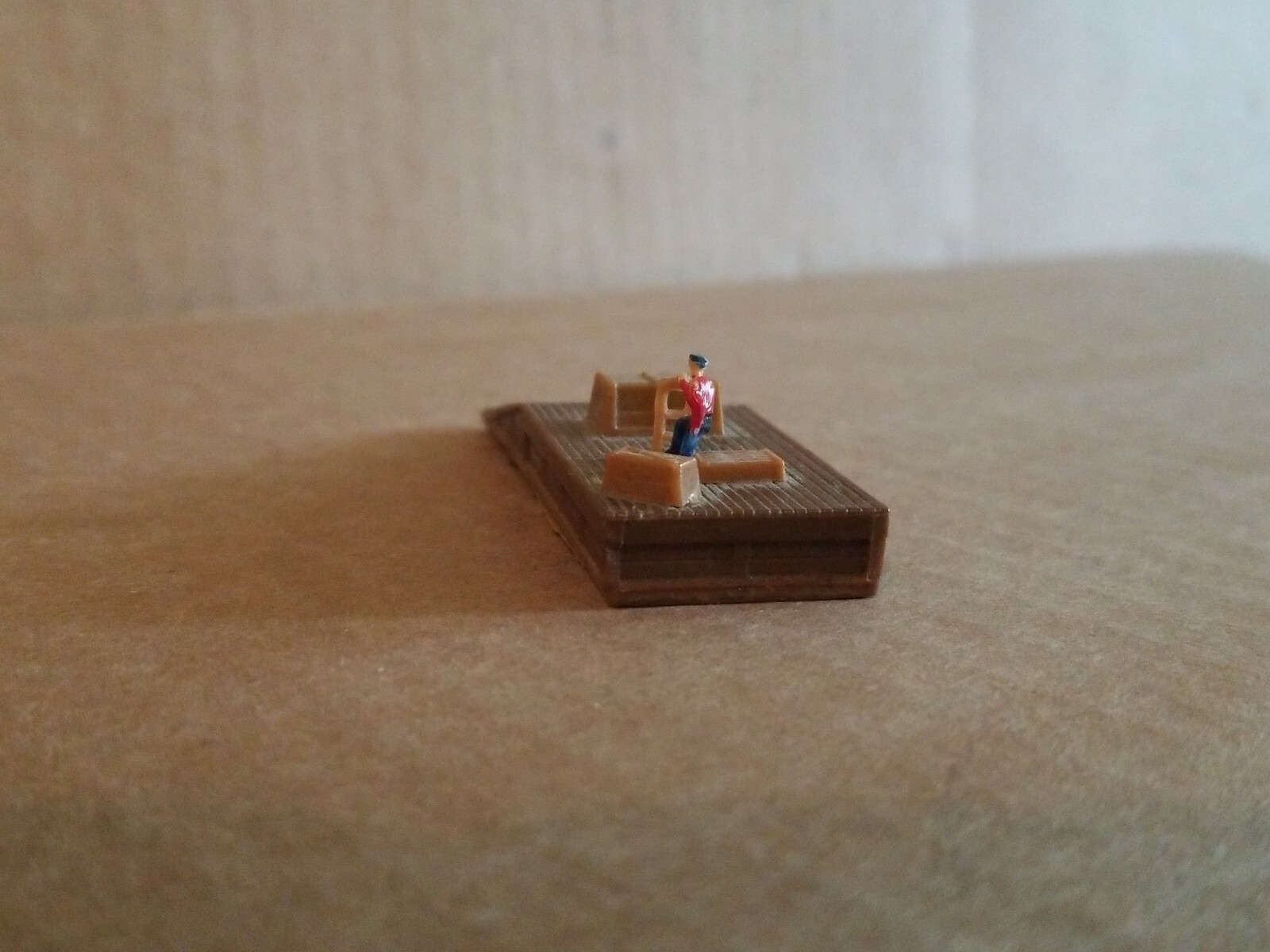 Wooden Style Platform Loading Dock w Goods HO Scale Slot Car/Model ...