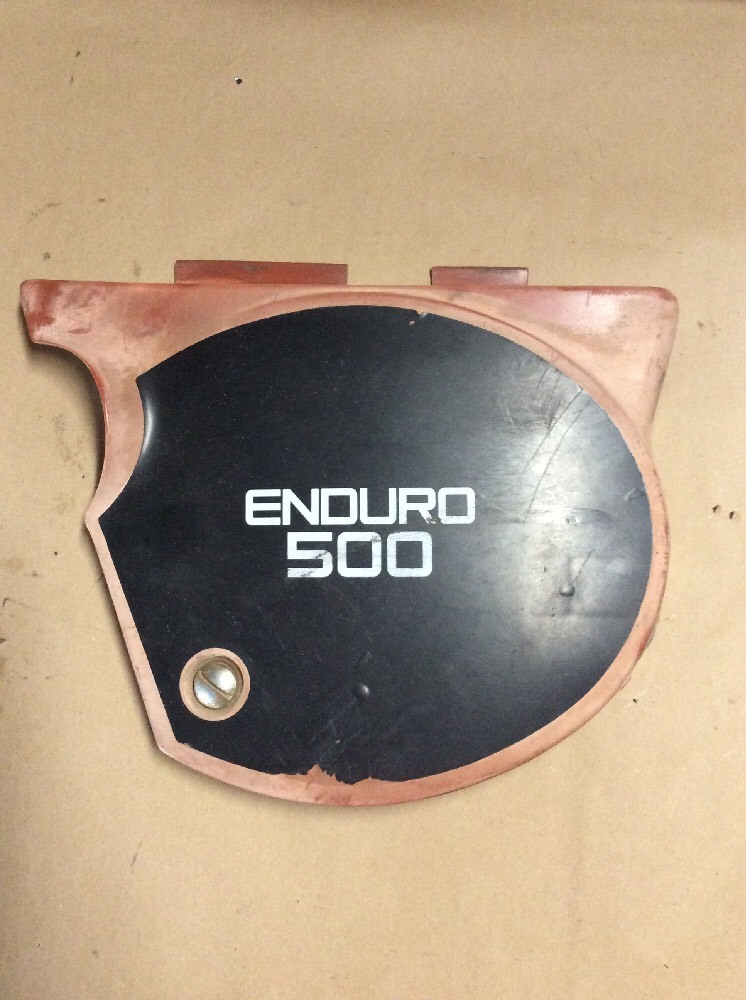 77 YAMAHA XT500 XT 500 ENDURA RIGHT SIDE COVER OEM | eBay