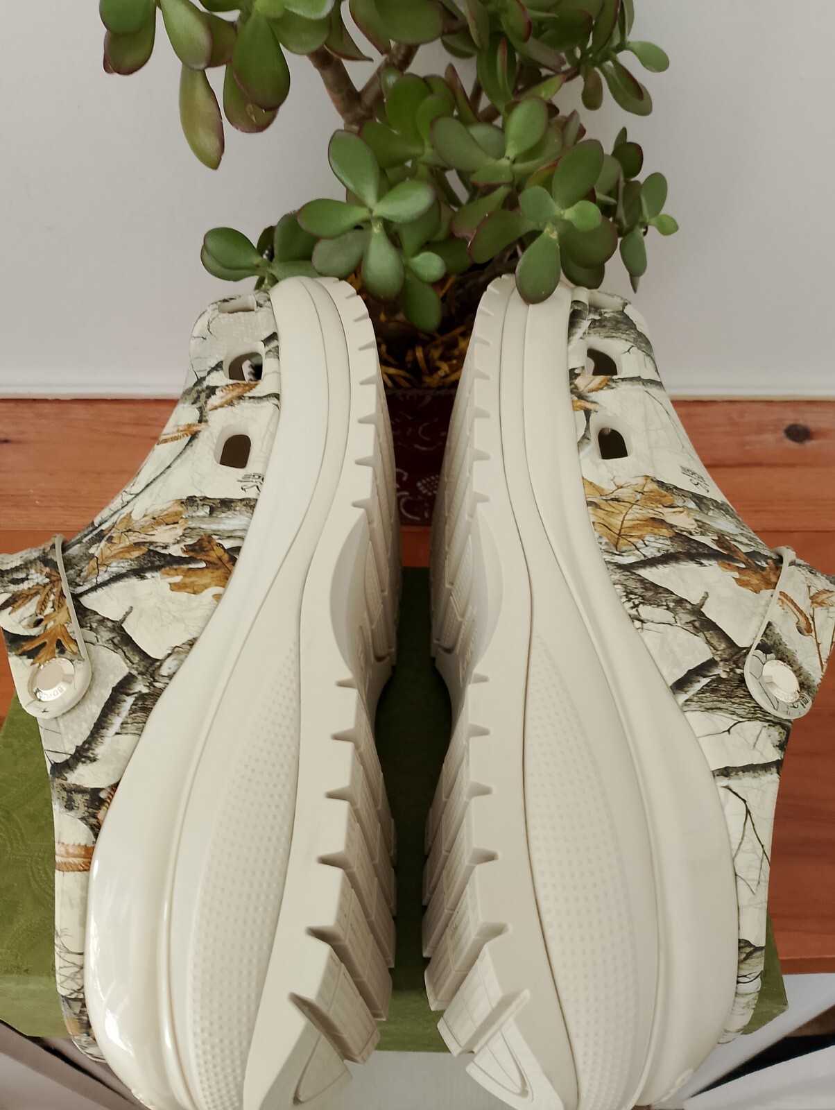 Crocs Classic Mega Crush Realtree Edge Bone Camo Clog… - Gem