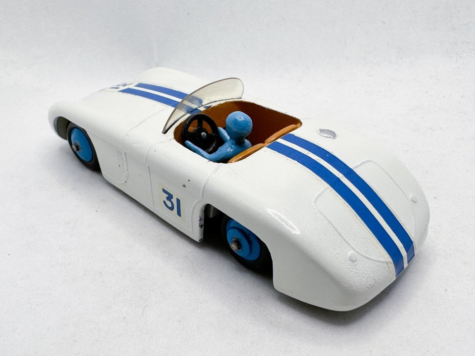 VINTAGE DINKY TOYS # 133 CUNNINGHAM C5R SPORTS RACING CAR MINT DIECAST 1955 | eBay