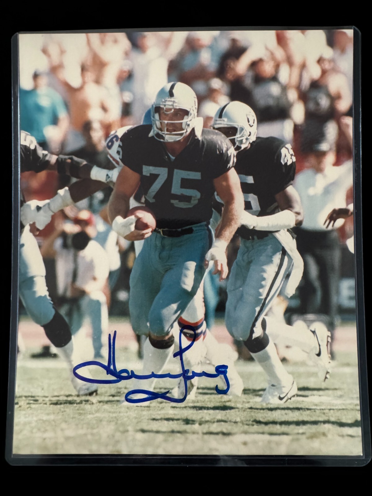 Howie Long Raiders Autographed Signed 8x10 photo w/ hard plastic sleeve ...