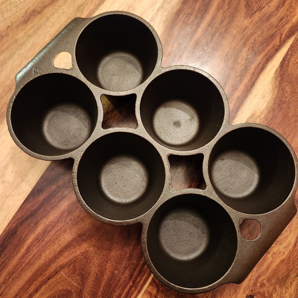 Griswold Cast Iron Pop Over Pan No. 18, p/n 6141, 6-cup, Restored ...
