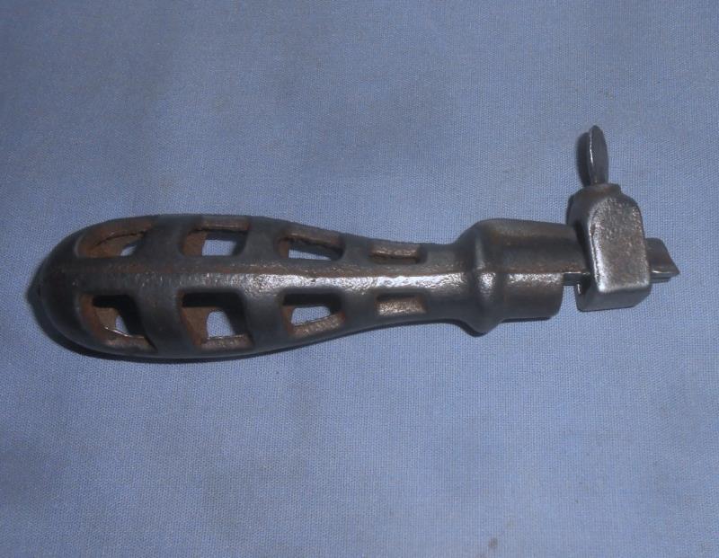Nice Antique E.C. Stearns Cast Iron File Handle Tool Holder Old Vintage ...