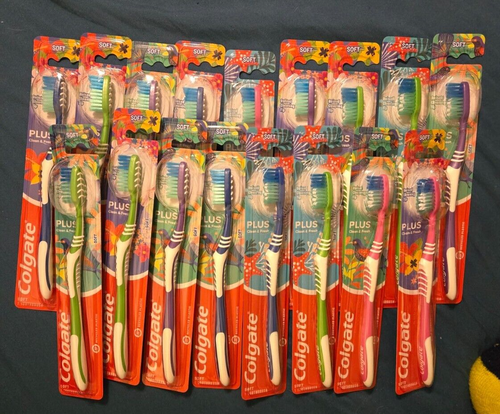 17 packs new Colgate Plus Clean and Fresh toothbrushes, Soft bristles ...