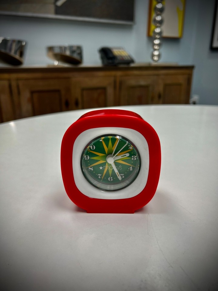 Cool Little Vintage (2009) Red Plastic Desk Clock Made for Macy’s | eBay