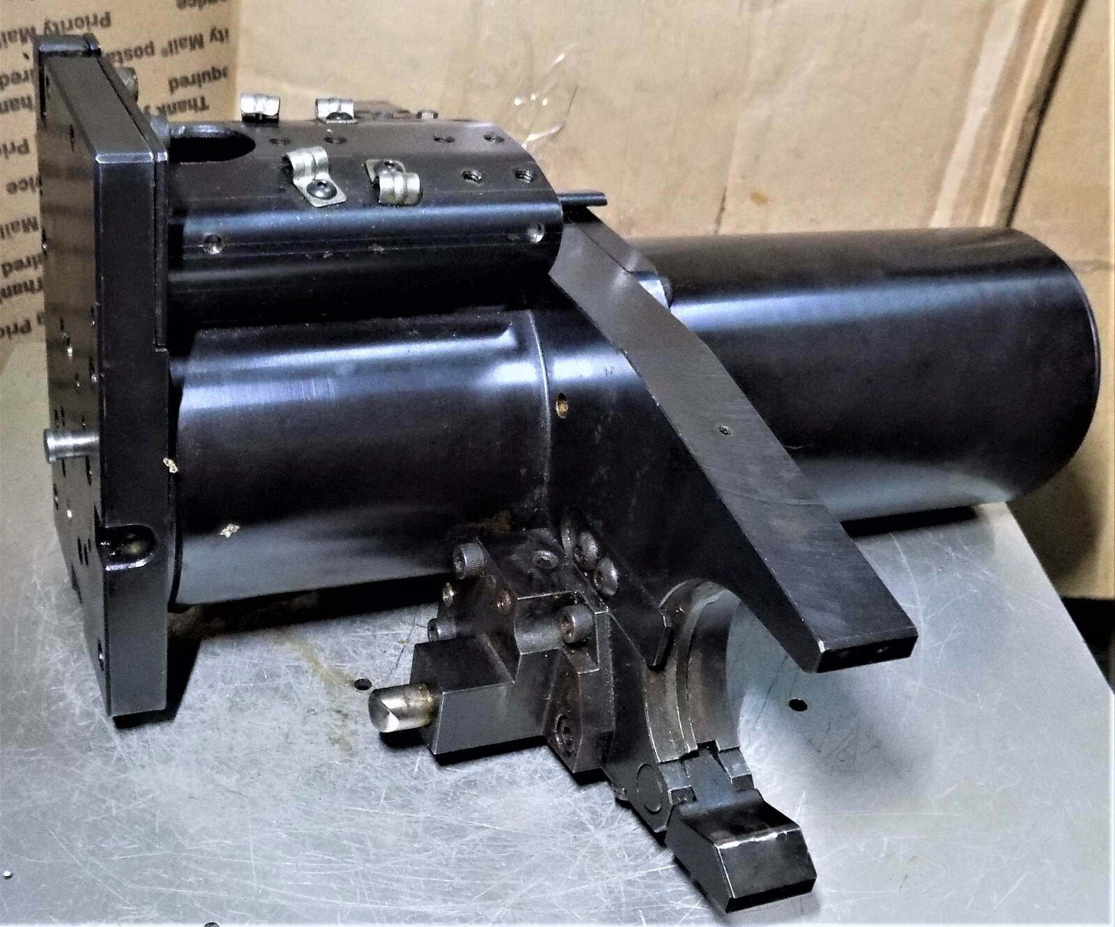 CAT40 ATC Automatic Tool Change Arm From MATSUURA CNC Milling Machine ...