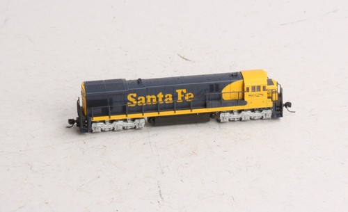 Kato 176-302 N Scale AT&SF C30-7 Diesel Locomotive #8028 LN/Box | eBay