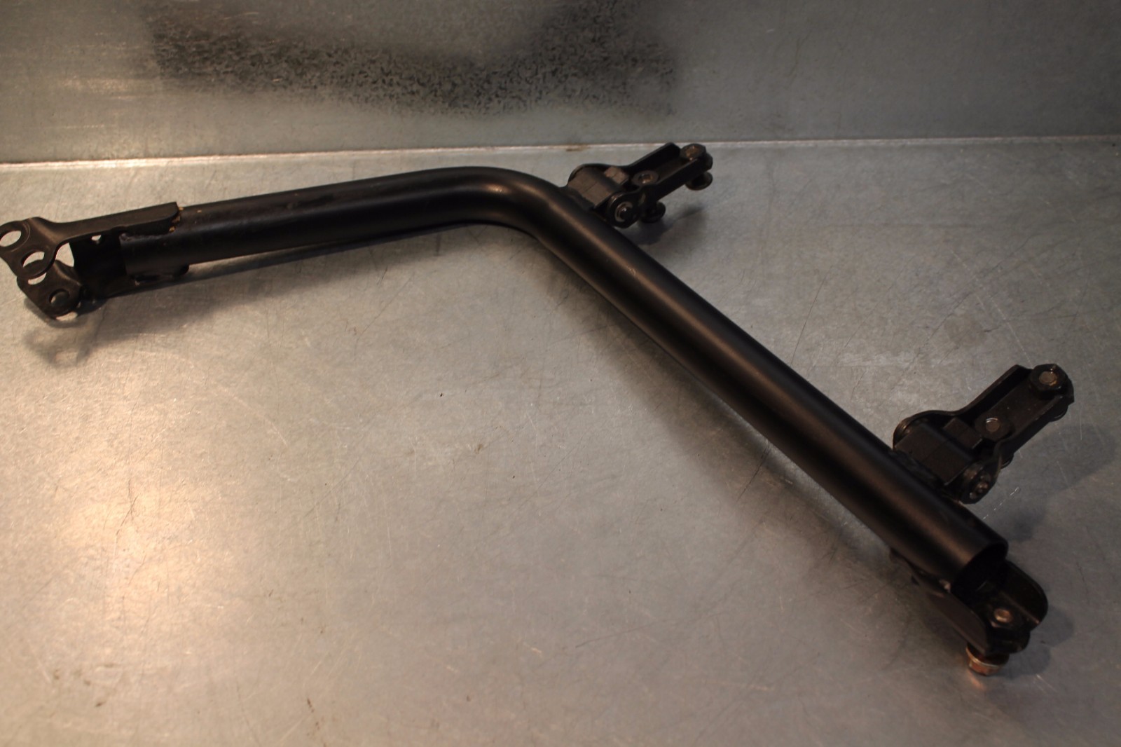 RZR Factory LEFT Door BOLSTER BRACKET MOUNT - damage - RZR XP 1000 ...