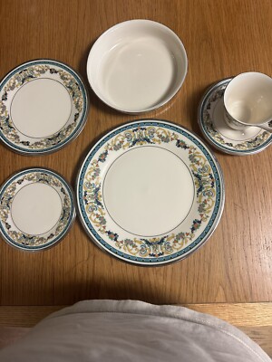 Lenox FAIR LADY 5 Piece Place Setting Silver Rim excellent condition ...