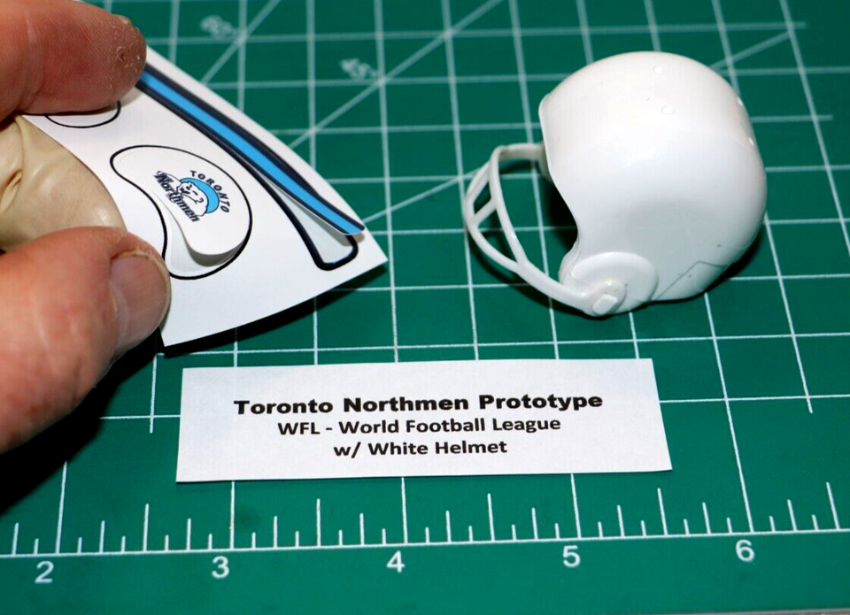 1975 WFL Toronto Northmen Prototype *DIECUT DECALS* & Football Gumball ...