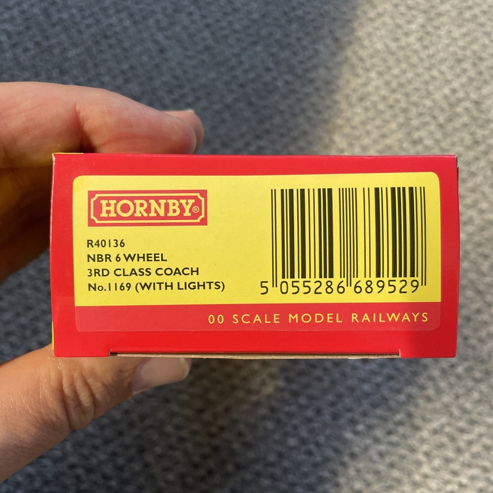 Hornby (OO) R40136 NBR 6 Wheel 3RD Class Coach No 1169 With Working ...