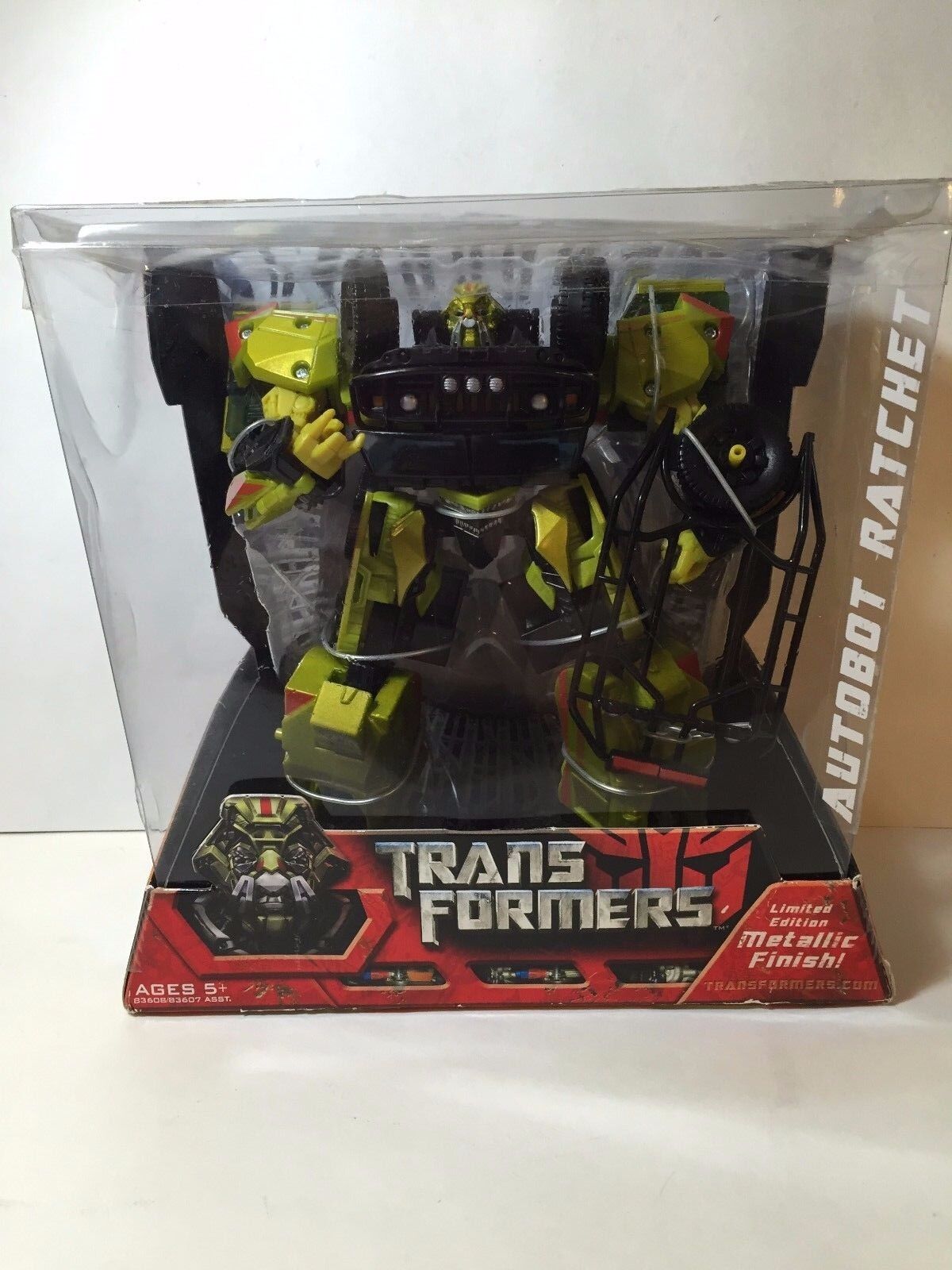 Transformers Autobot Ratchet 2007 Best Buy Exclusive Limited Edition ...
