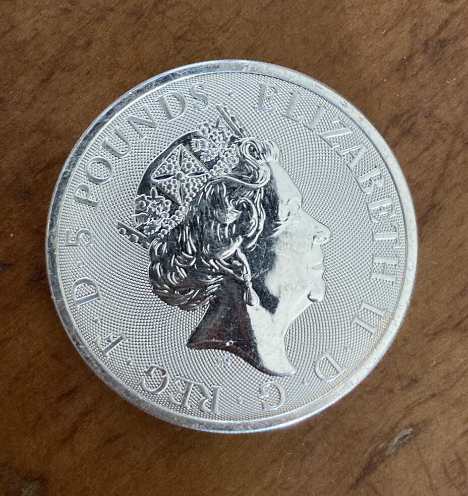 2020 UK Great Britain QUEEN ELIZABETH II Horse BEASTS Silver 2 OZ Coin ...