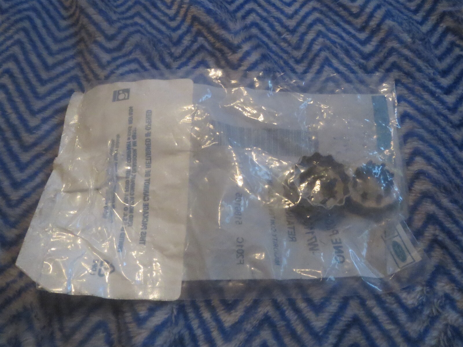 NOS FORD HARDWARE RETAINER PART NUMBER W711374-S439 NEW | eBay