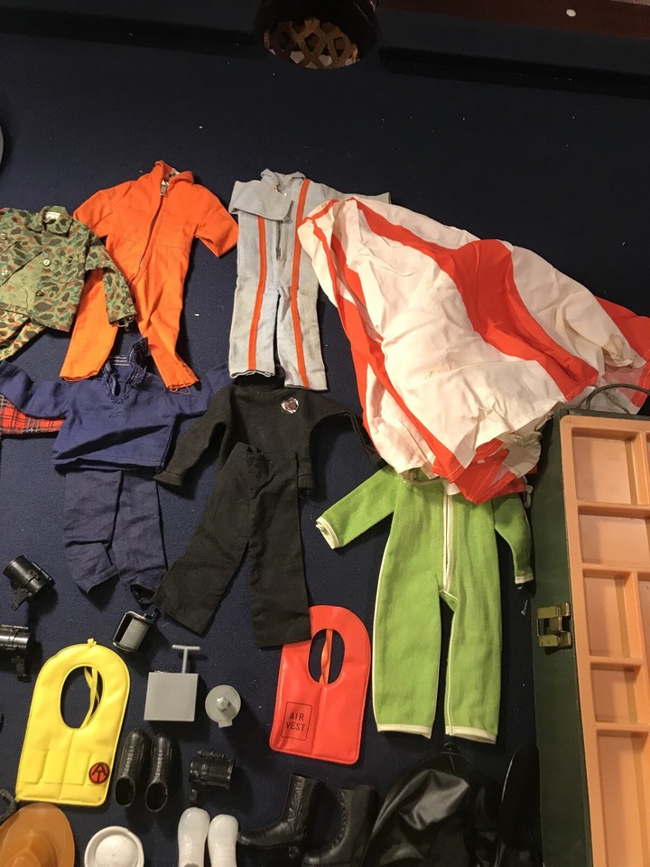 Vintage 1960’s GI Joe LOT: Original Figures Locker Uniform Head Gear ...