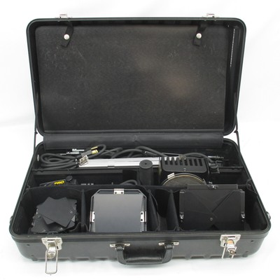 Lowel Omni + Pro light 2-Light Kit w/ Barn Doors + Hard Road Case | eBay