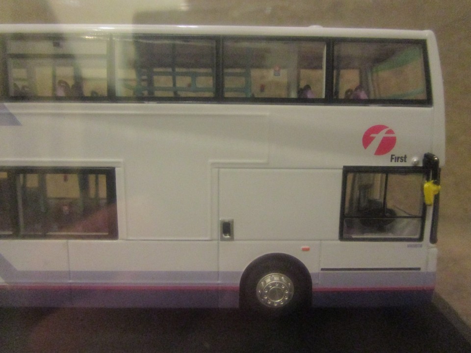 80M BUS MODEL MBC UKBUS UKD76001 ADL DENNIS ENVIRO 500 FIRST ABERDEEN ...