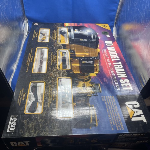 Norscot Cat Caterpillar Ho Model Train Set Limited Edition, Factory ...