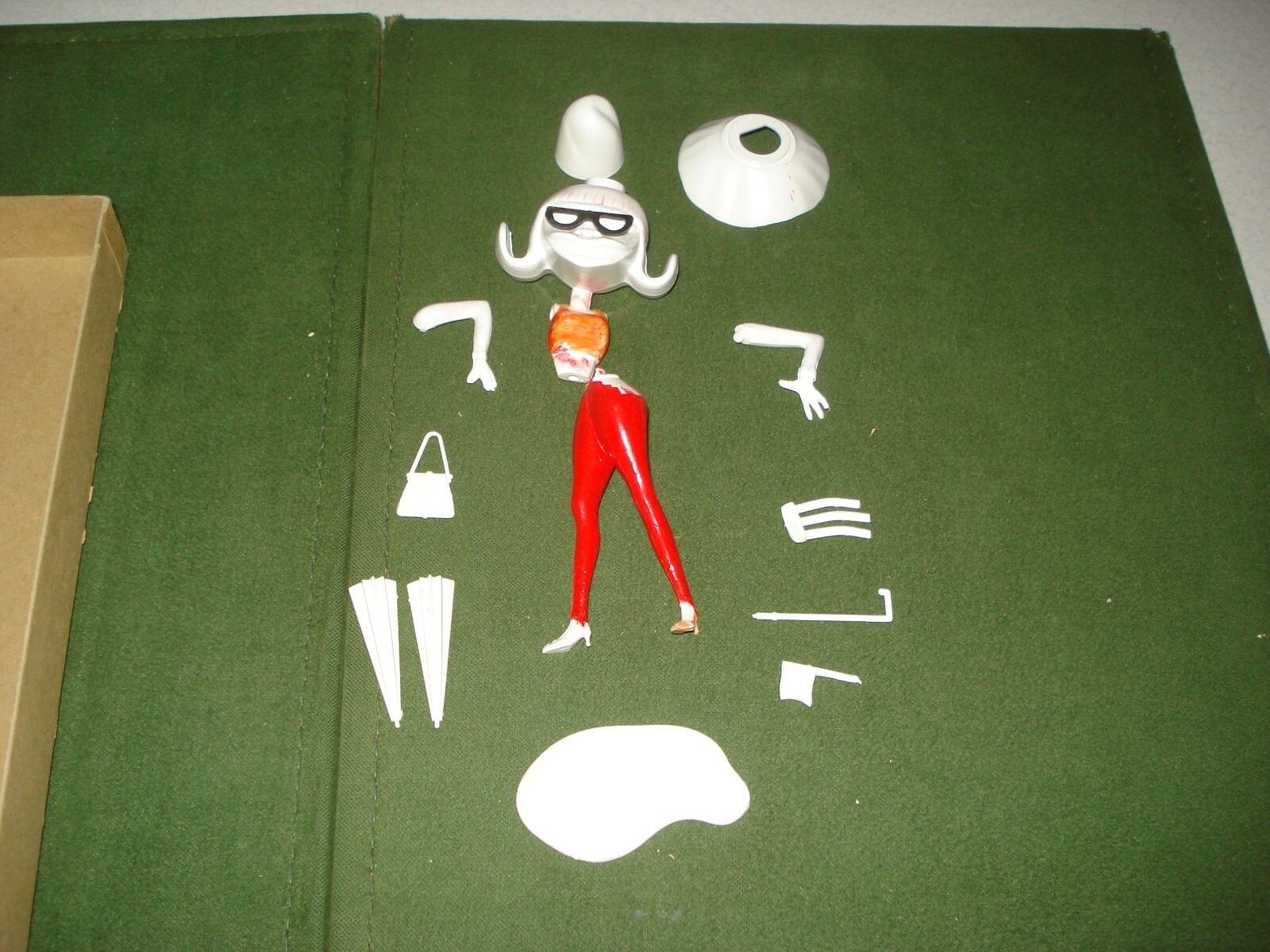 1964 WEIRD-OHS MODEL SLING RAVE CURVETTE by HAWK, COMPLETE, w/BOX ...