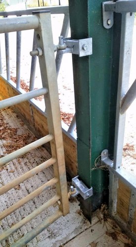 rsj gate hangers farm livestock sheep metal gates fence stables fencing ...